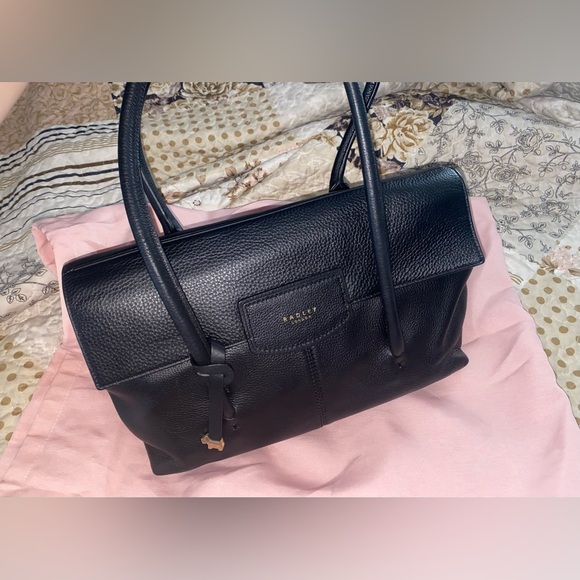 RADLEY LONDON | Bags | Radley London Handbag | Poshmark